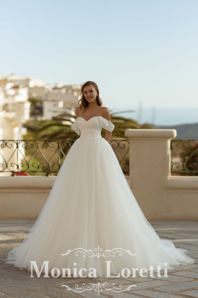 Monica Loretti 8233 - Wedding Wonderland